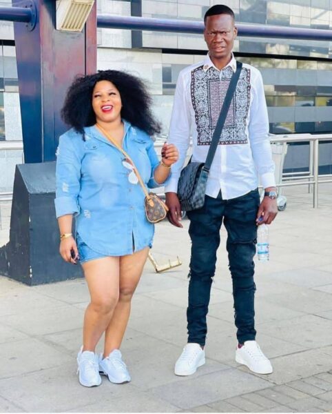 He impregnated her sister, now she is selling their 5 stands: Mike ...